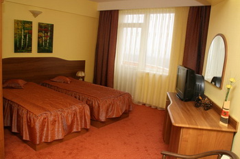 Valoarea reala este stabilita de banca proprietarului unitatii de cazare.