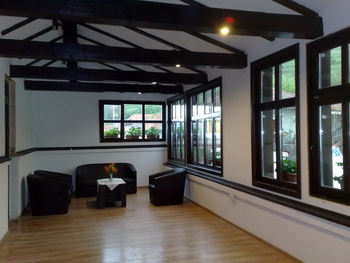 Extrasezon (01 septembrie-30 iunie):