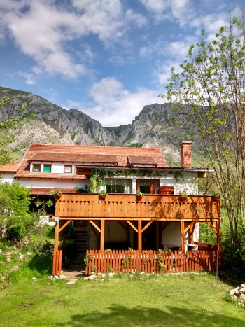 Cazare Rimetea - Pensiunea Dr. Demeter Bela - Judetul Alba