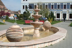 Prezentare in imagini: descriere, poze, harta, cazare, atractii ...